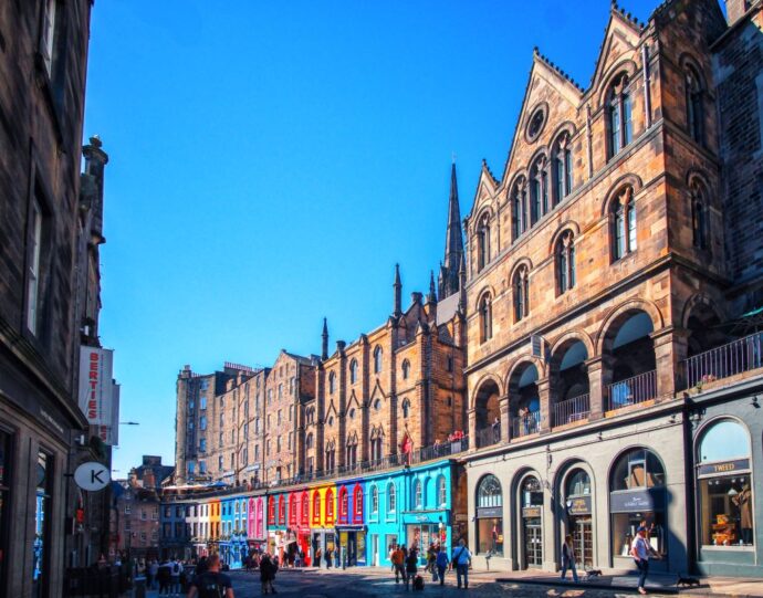 72 hours in Edinburgh, Scotland – Must-See Sights + Top Tips