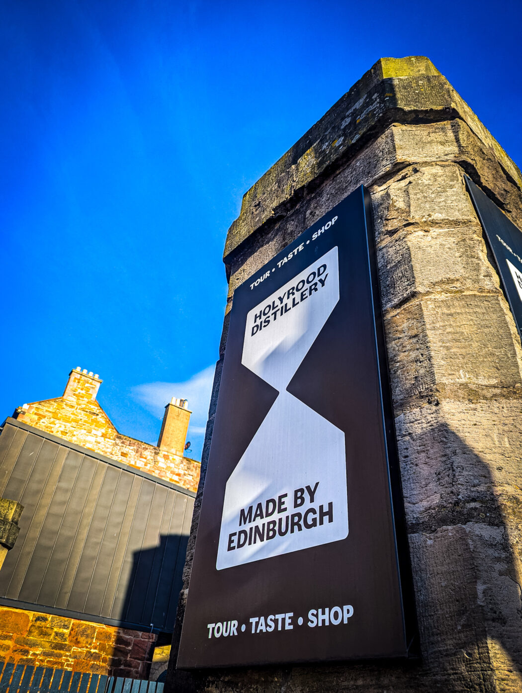 72 hours in Edinburgh, Scotland – Must-See Sights + Top Tips